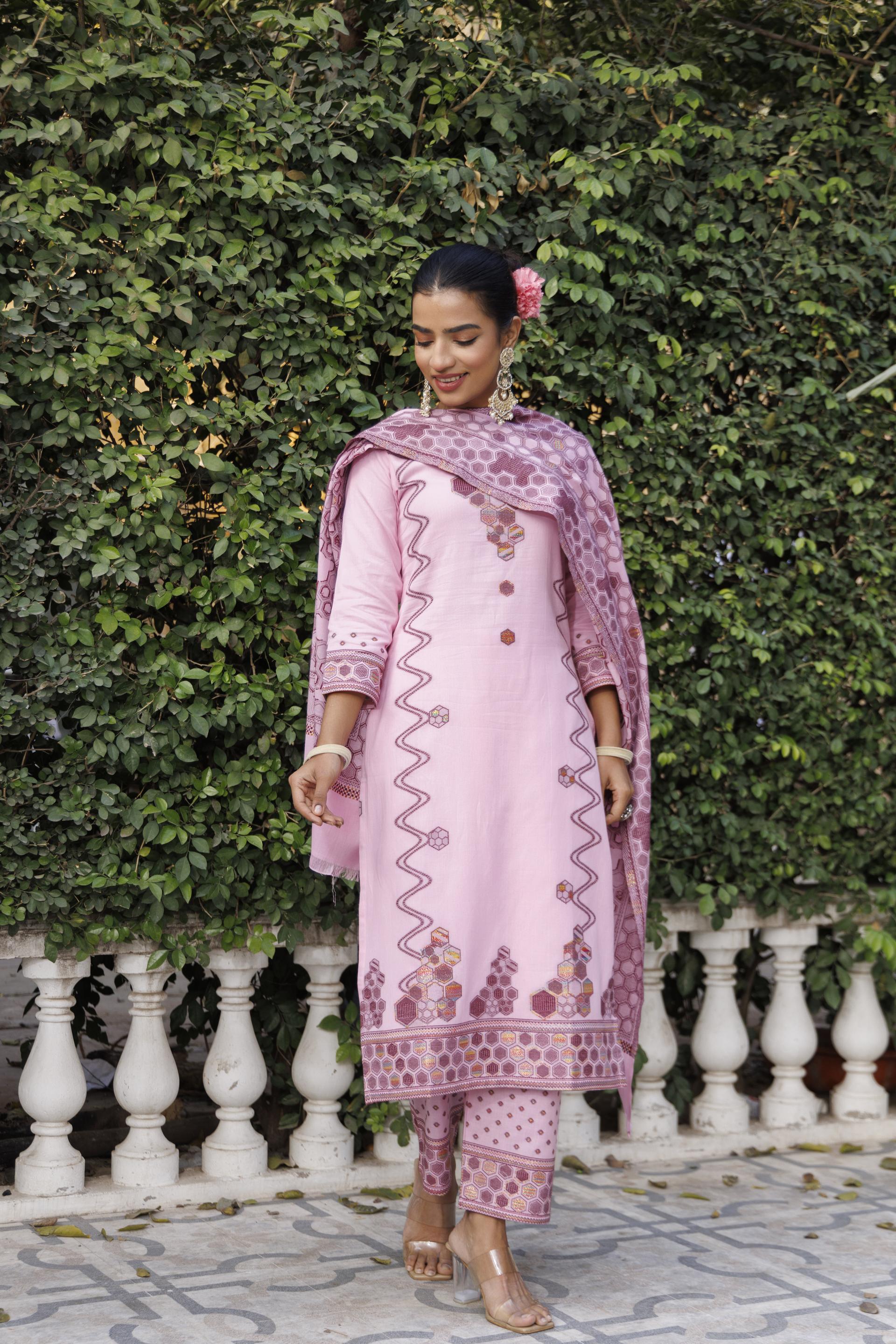 Kidar U-Shape Neck Pant Suit with Weave design Dupatta - pink– Kidar Textile Mills